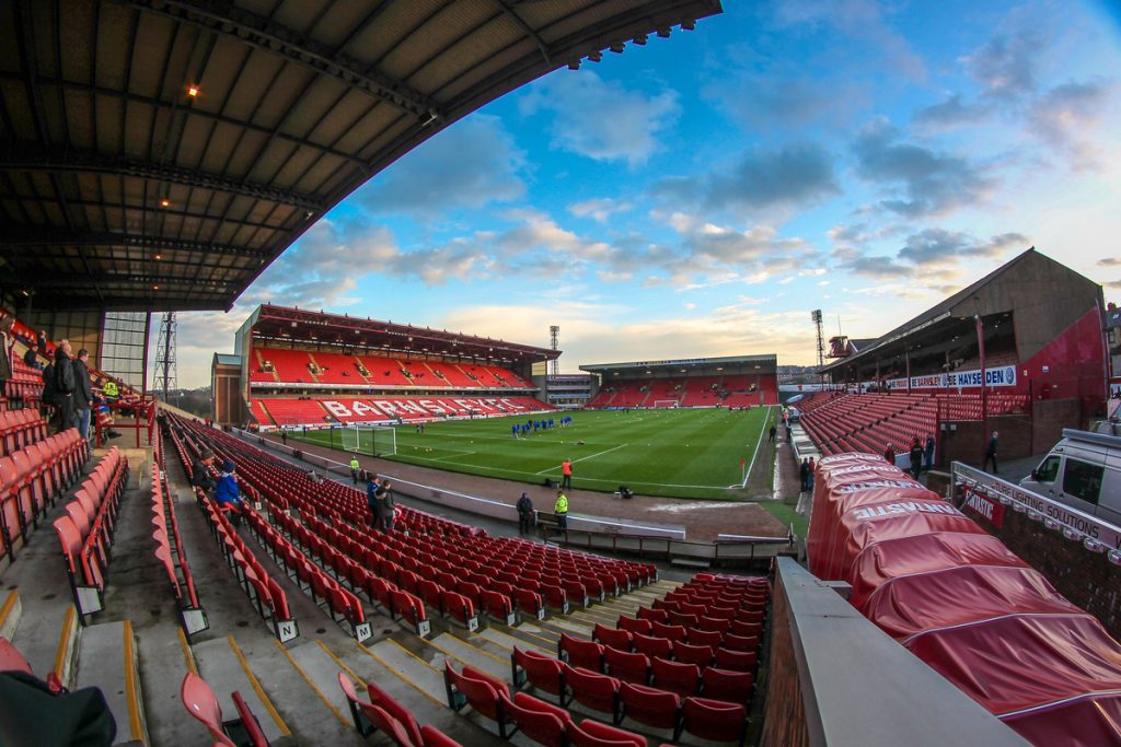Barnsley sign released Nottingham Forest defender: The72 - Football ...