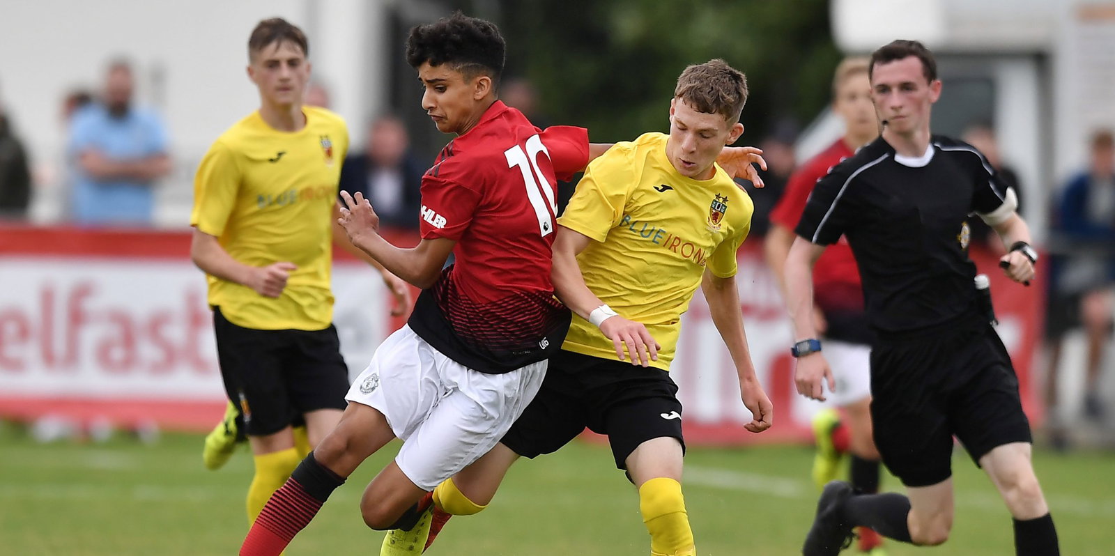 Leeds United capture of Charlie Allen - £300,000 fee mooted: The72 ...