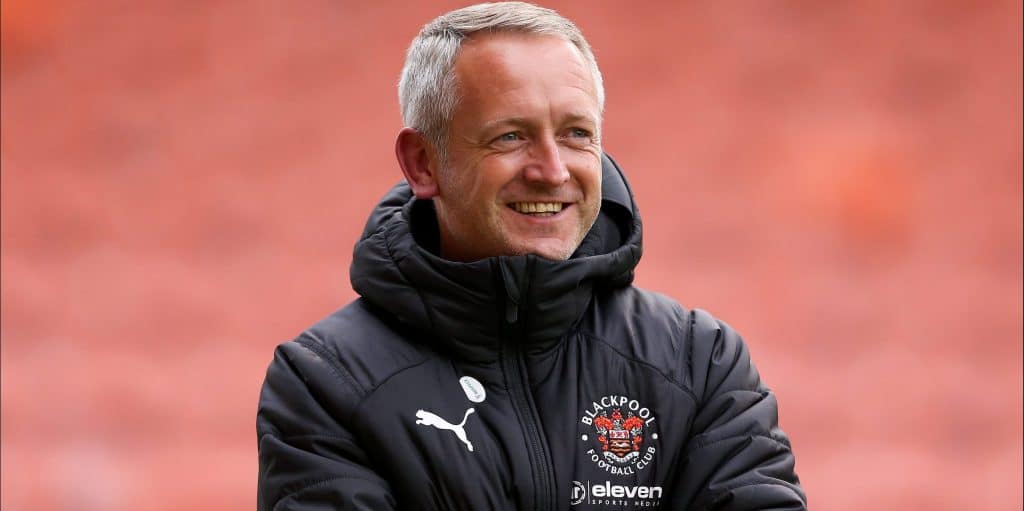 Blackpool secure long-term future of young talent Rob Apter after ...