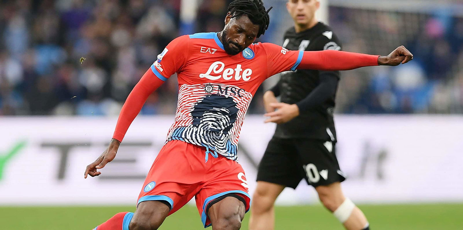 New update emerges on Napoli's pursuit of Fulham midfielder Andre-Frank ...