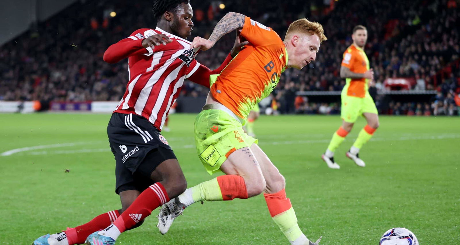 How is Sheffield United's Femi Seriki faring on loan at Rochdale ...