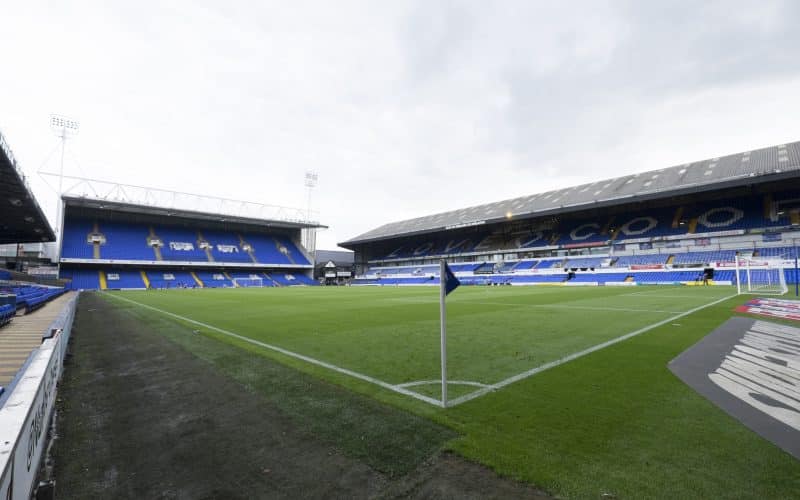 QUIZ: Do these 15 EFL stadiums hold more or less than 25,000? - The72 ...