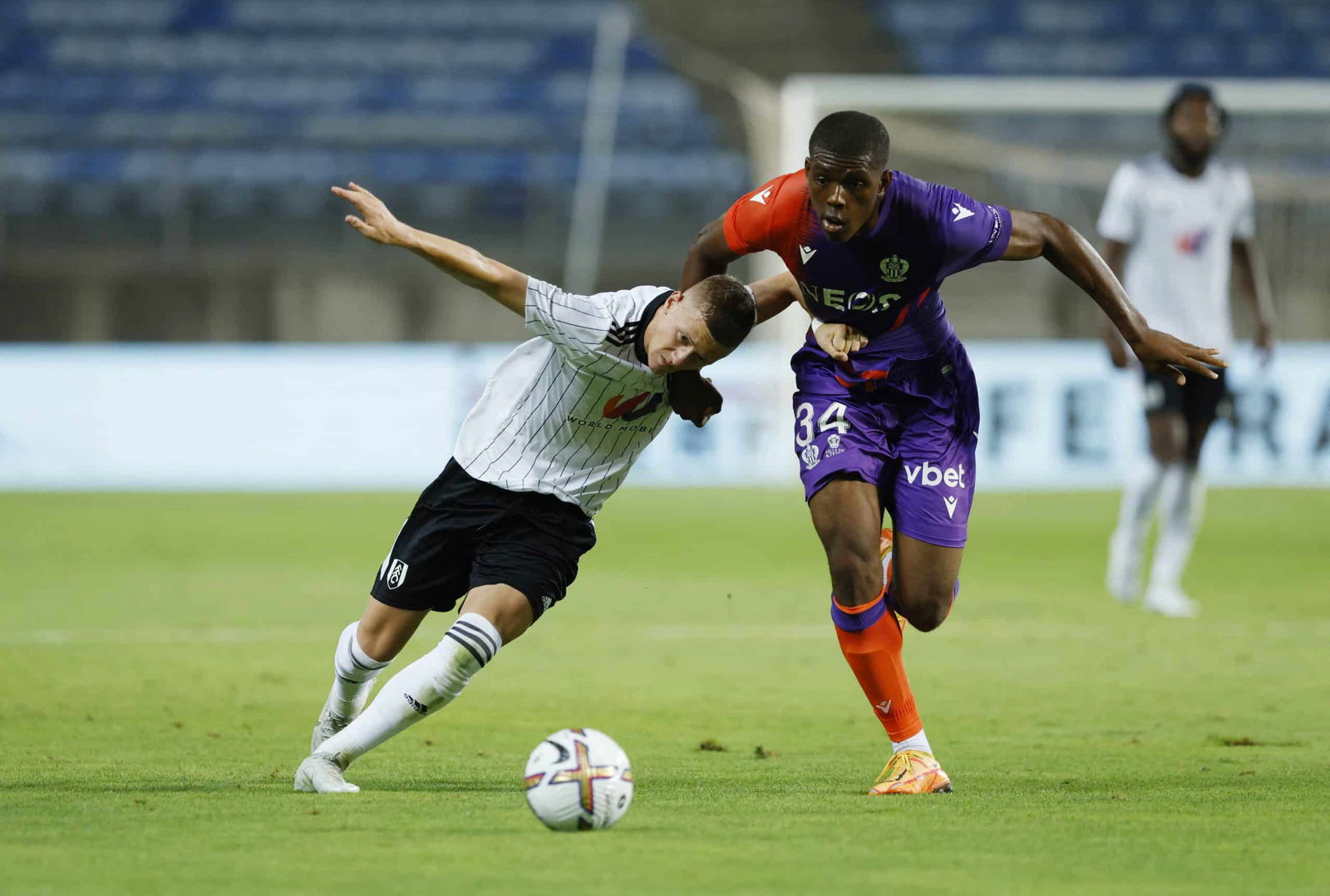 Stoke City open talks with Fulham for striker Jay Stansfield