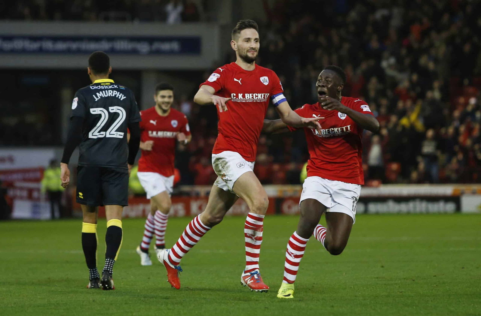 Barnsley manager reveals he tried to sign current Derby County man this ...