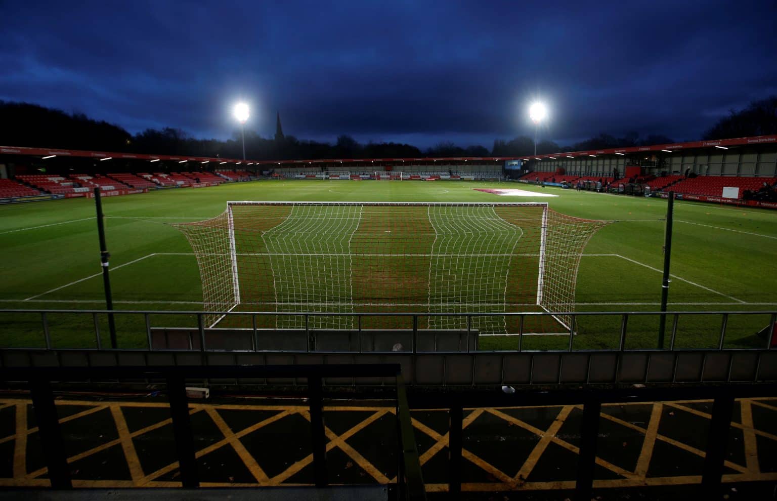 Oxford United defender Stephan Negru in Salford City talks