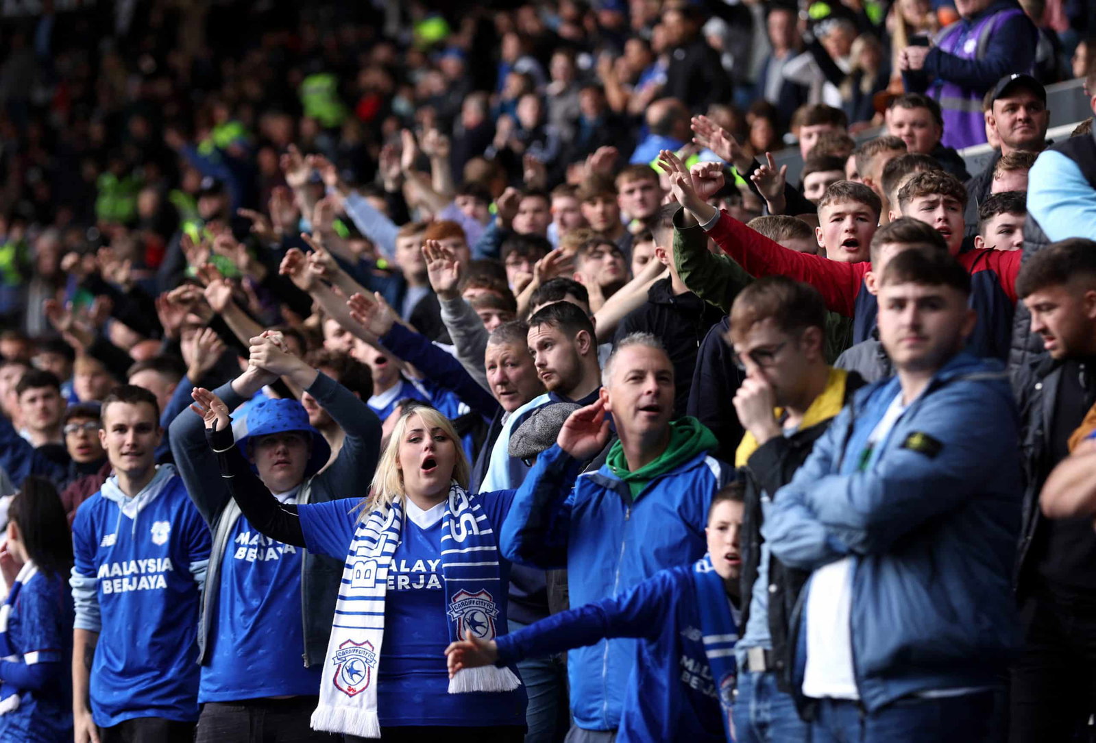 Championship boss pours cold water on links to Nottingham Forest man ...