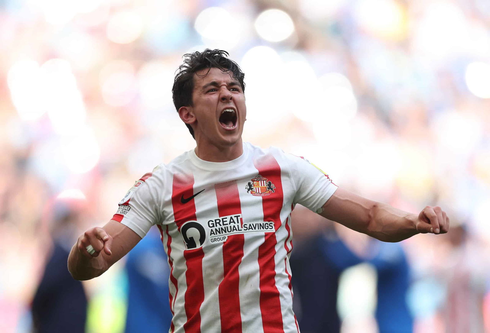 Sunderland: Luke O'Nien hailed by EFL pundit George Elek