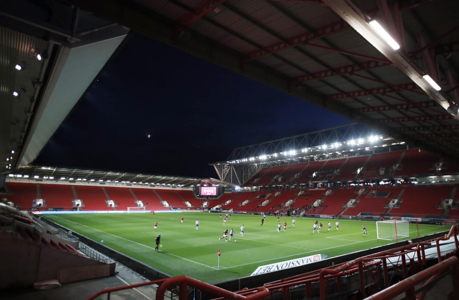 Millwall, Bristol City join Championship fight for Luke Cundle deal