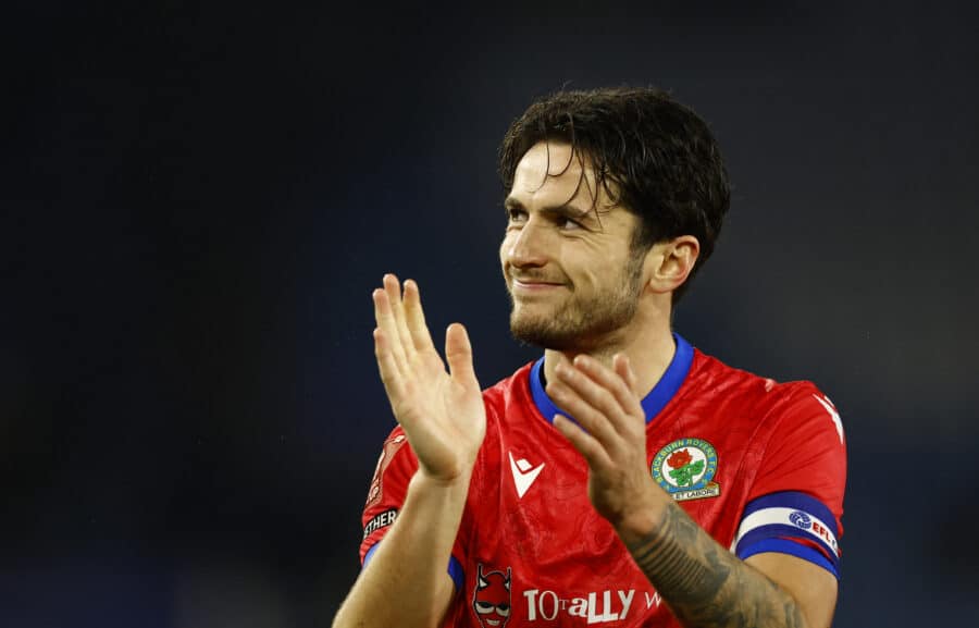 Blackburn Rovers: David Lowe lauds in-form skipper Lewis Travis