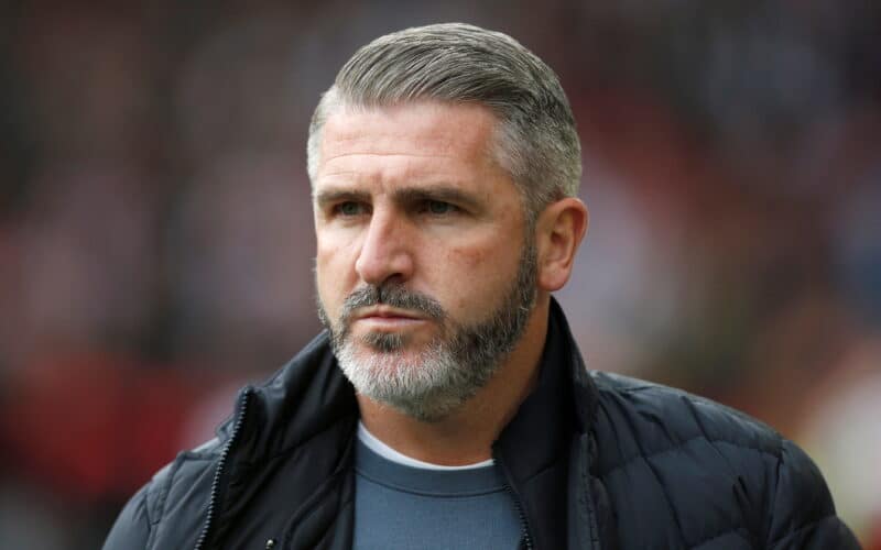 Sheffield Wednesday: Ryan Lowe reacts to Barry Bannan red card
