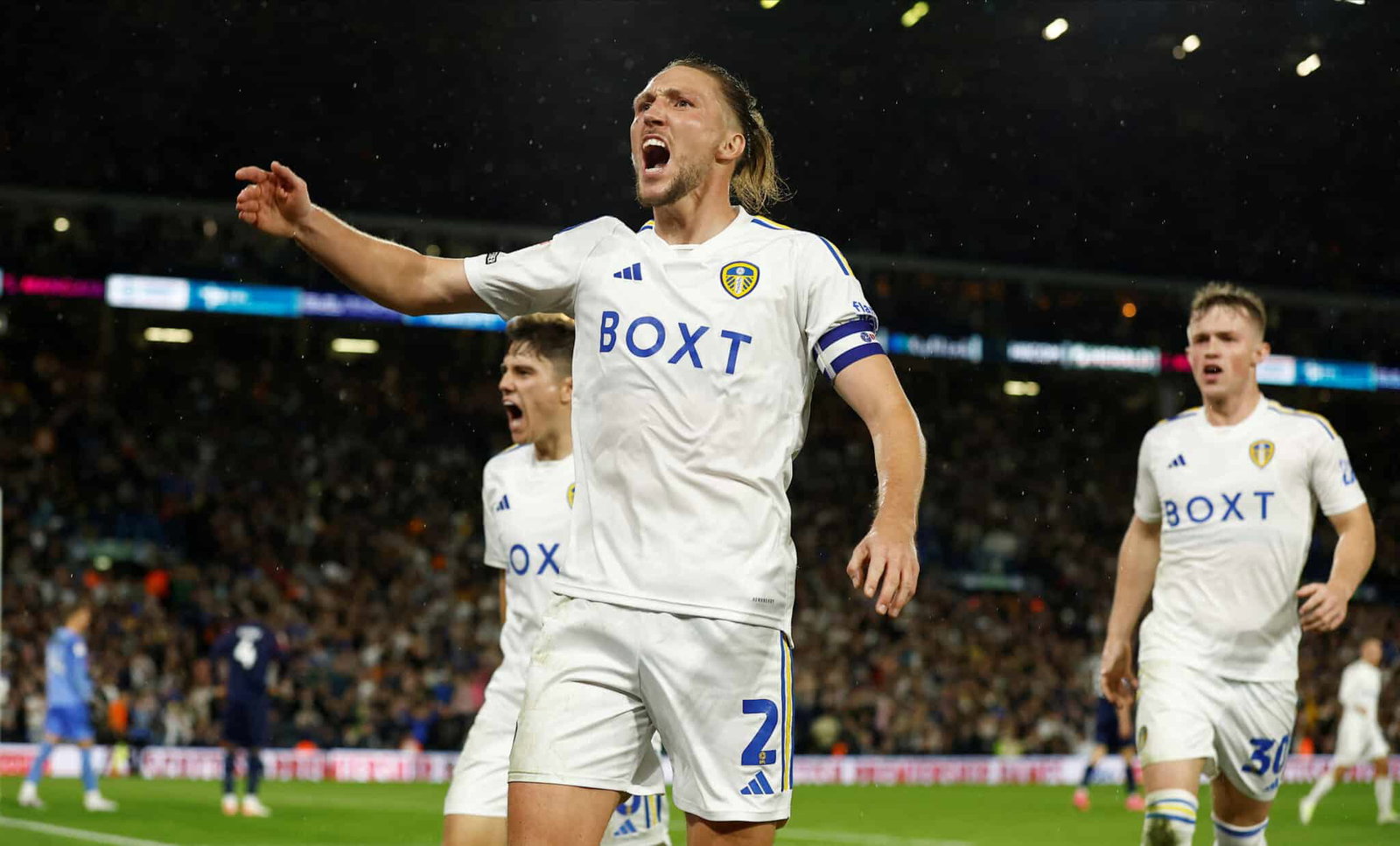 '8/10', 'Pace, aggression' - Leeds United star's cameo earns media ...