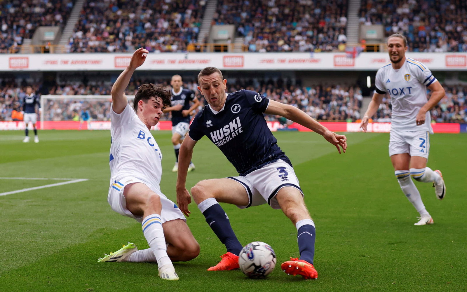 Millwall: Huddersfield Town, Blackpool keen on Murray Wallace