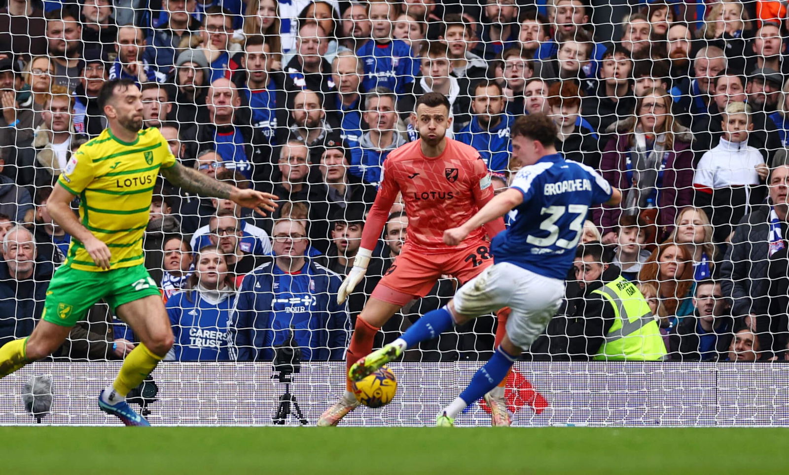 Wrexham target deal for Leicester City defender Conor Coady
