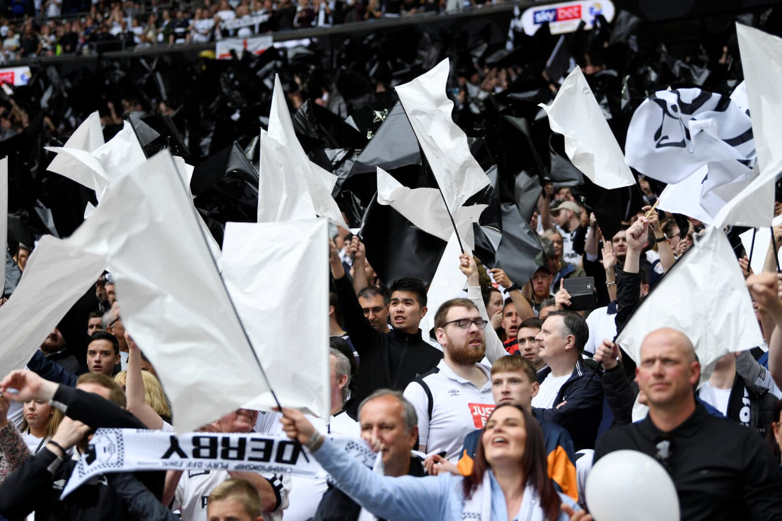 Derby County sweating over Sondre Langas injury blow