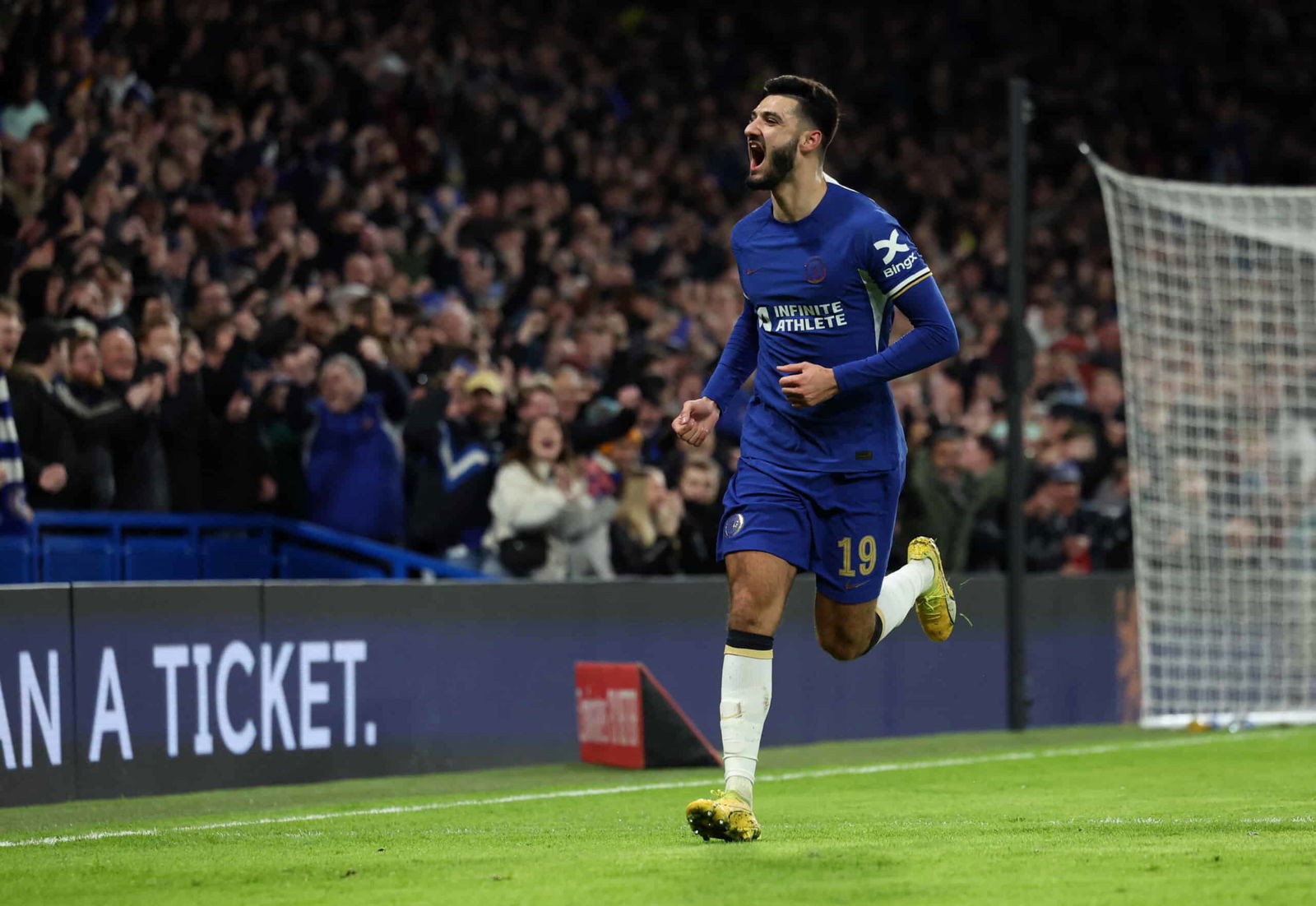 Ipswich Town target new Chelsea raid, keen on Armando Broja