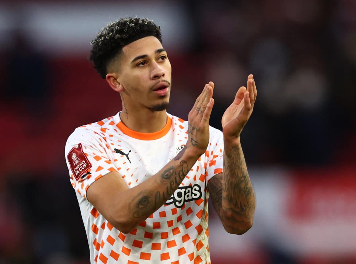 Mansfield Town FC News: The72 - Football League News