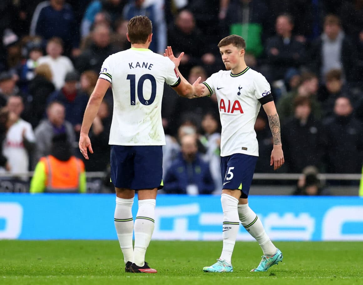 Preston North End: Devine, Dobbin can lead PNE success: The72 ...