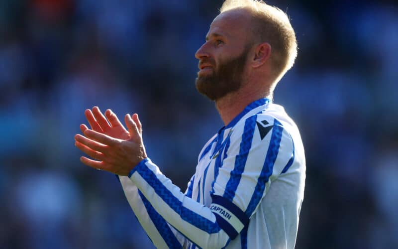 Sheffield Wednesday: Barry Bannan set for Millwall medical