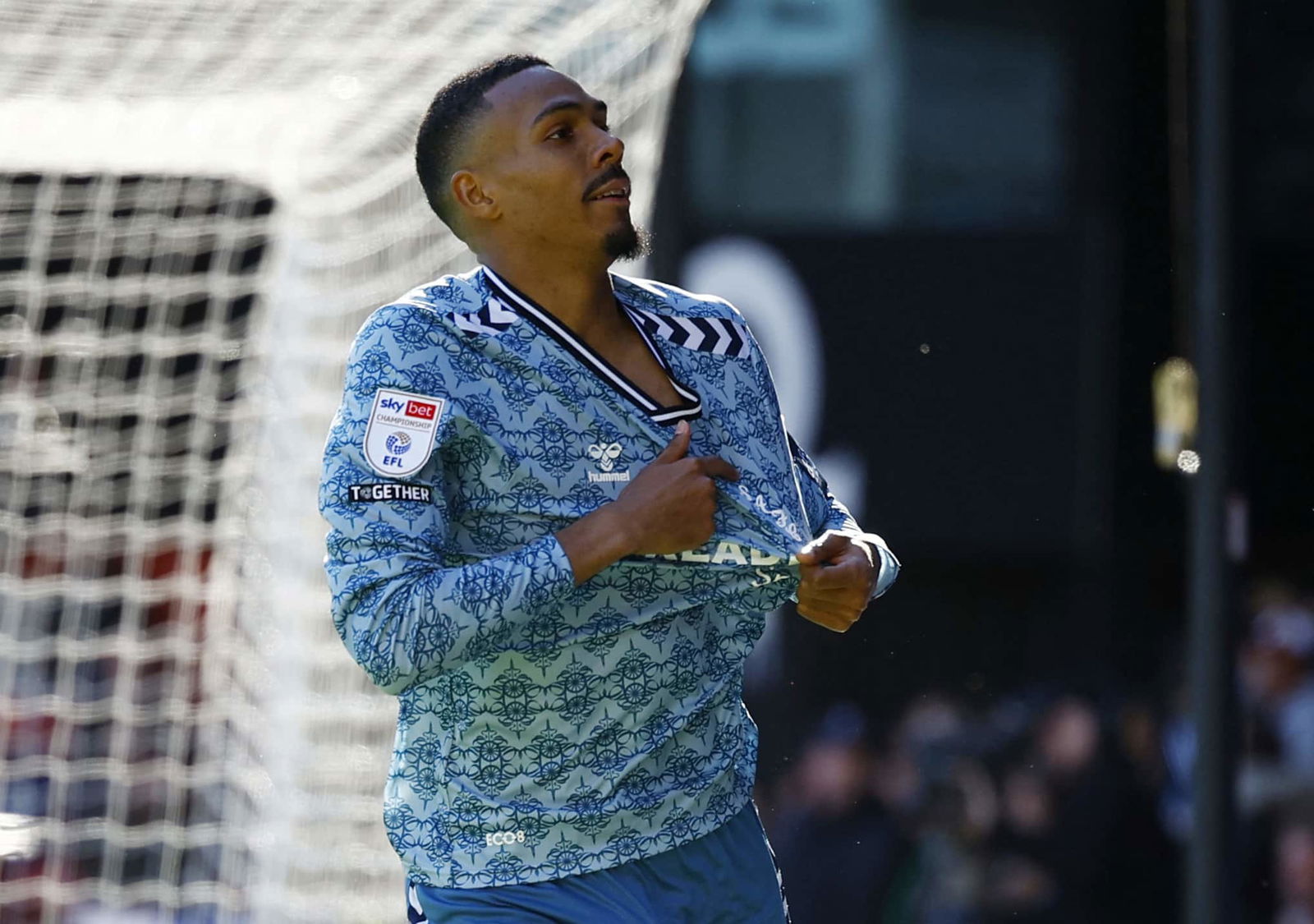 Sunderland's Wilson Isidor hailed by Luke O'Nien