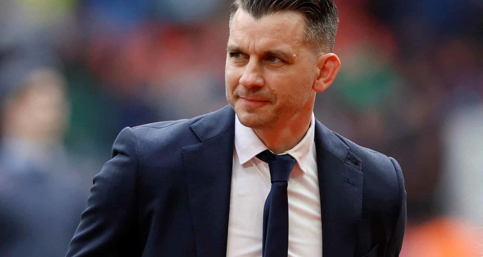 Luton Town: Isaiah Jones hailed by Matt Bloomfield