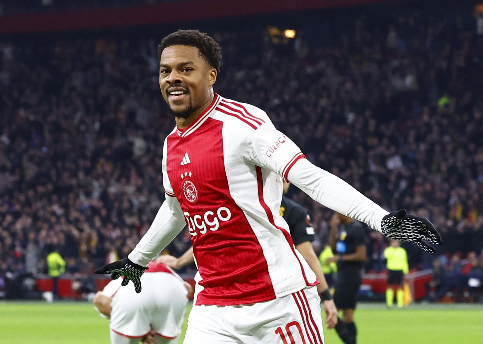 Ipswich Town match Birmingham City deal for Chuba Akpom