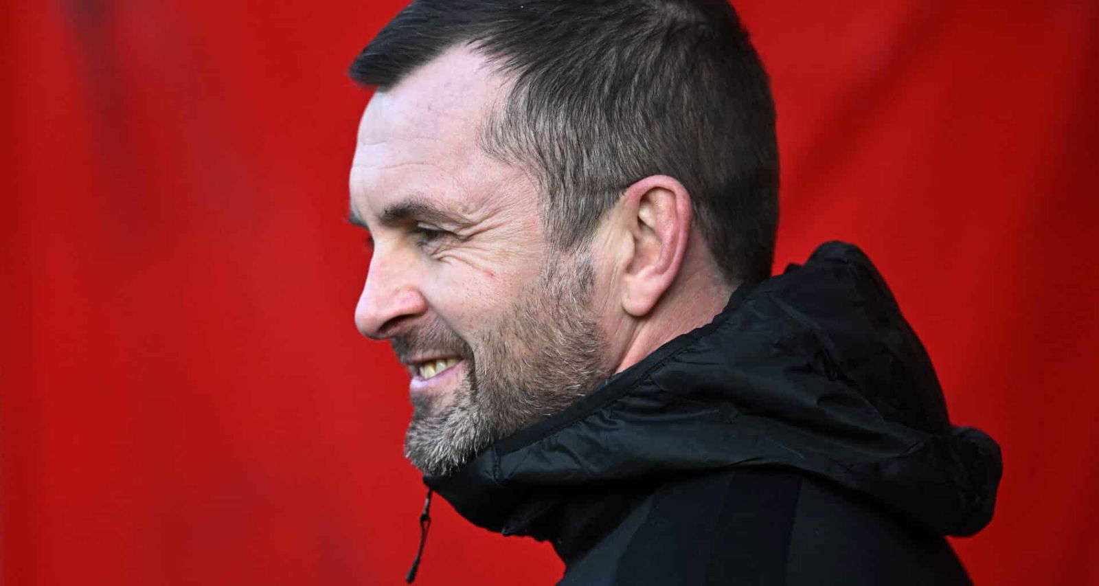 Charlton Athletic: Stockport County's Isaac Olaofe to join