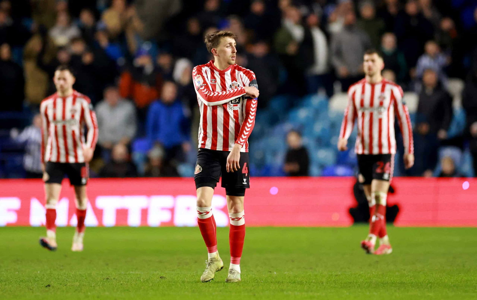 Sheffield United set sights on Sunderland midfielder Dan Neil