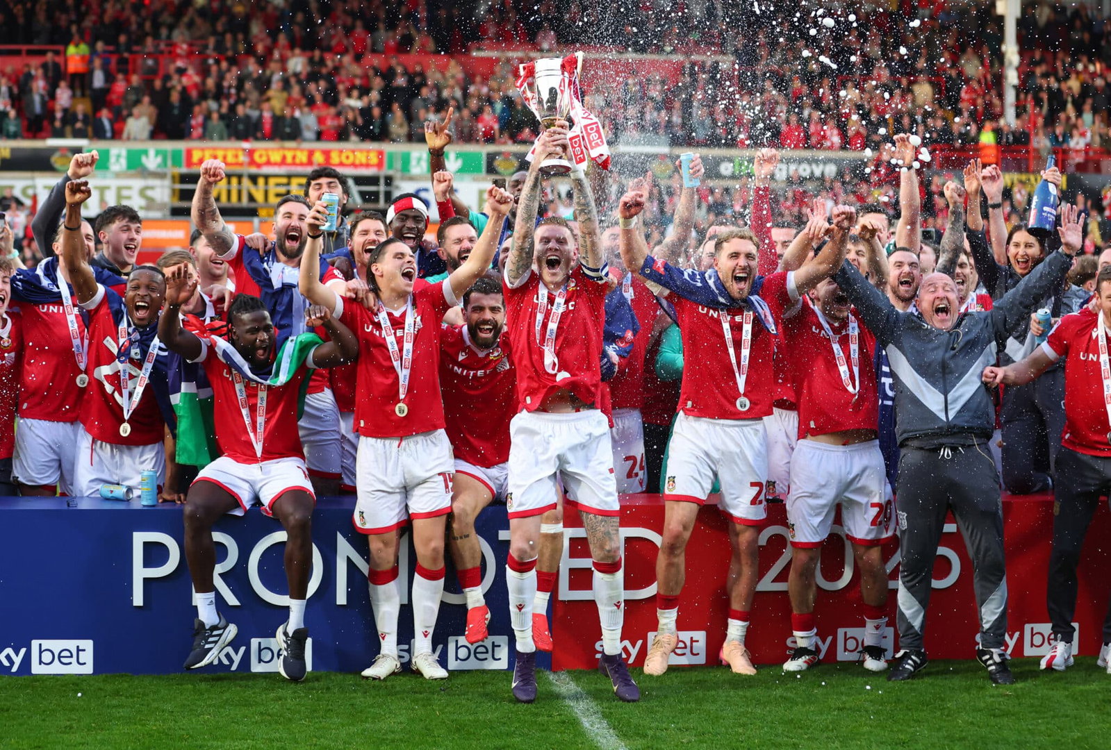 Wrexham: Double promotion winner Ben Tozer retires aged 35