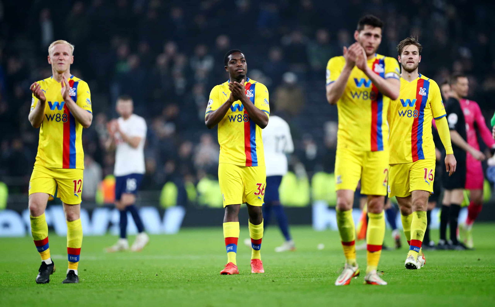 Portsmouth bring in Nathan Ferguson, Stuart Moore as trialists