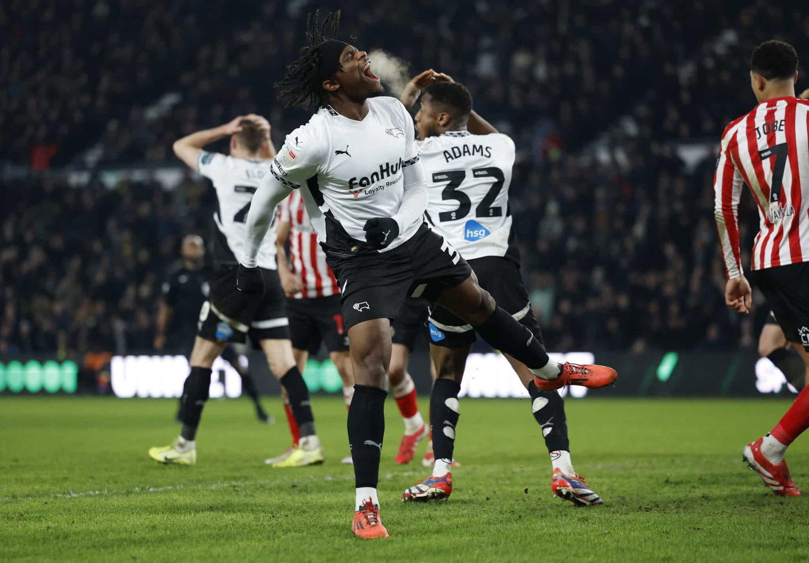 Derby County ready to sanction Dajaune Brown loan exit