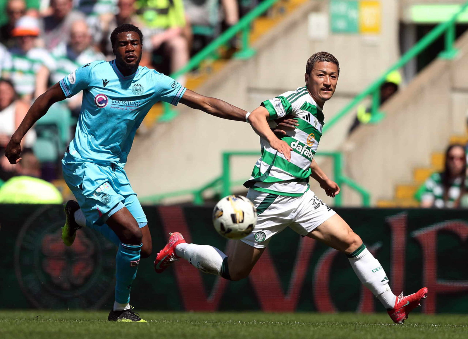 Blackburn Rovers agree £500,000 deal for defender Ryan Alebiosu