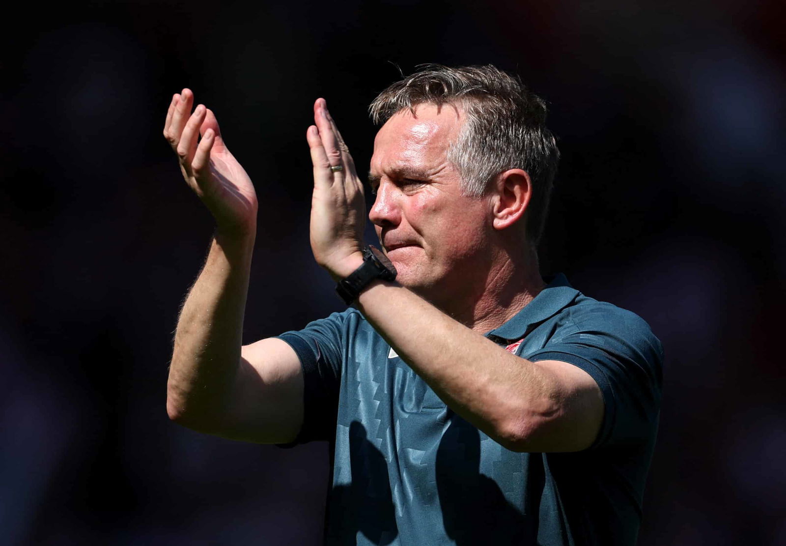 Phil Parkinson confirms 'huge' Wrexham injury boost as midfi... | Football-Addict