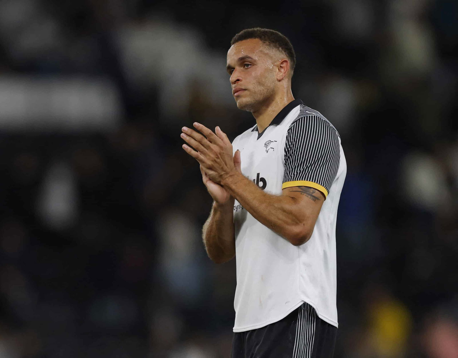 Derby County: Carlton Morris lauded by Simeon Gholam