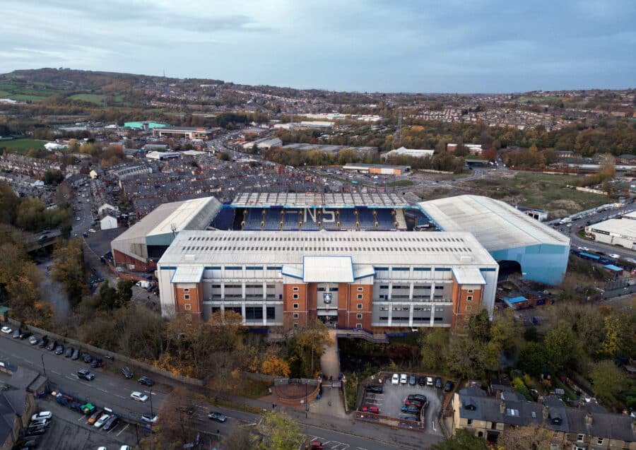 Sheffield Wednesday: Henrik Pedersen hails Jamal Lowe