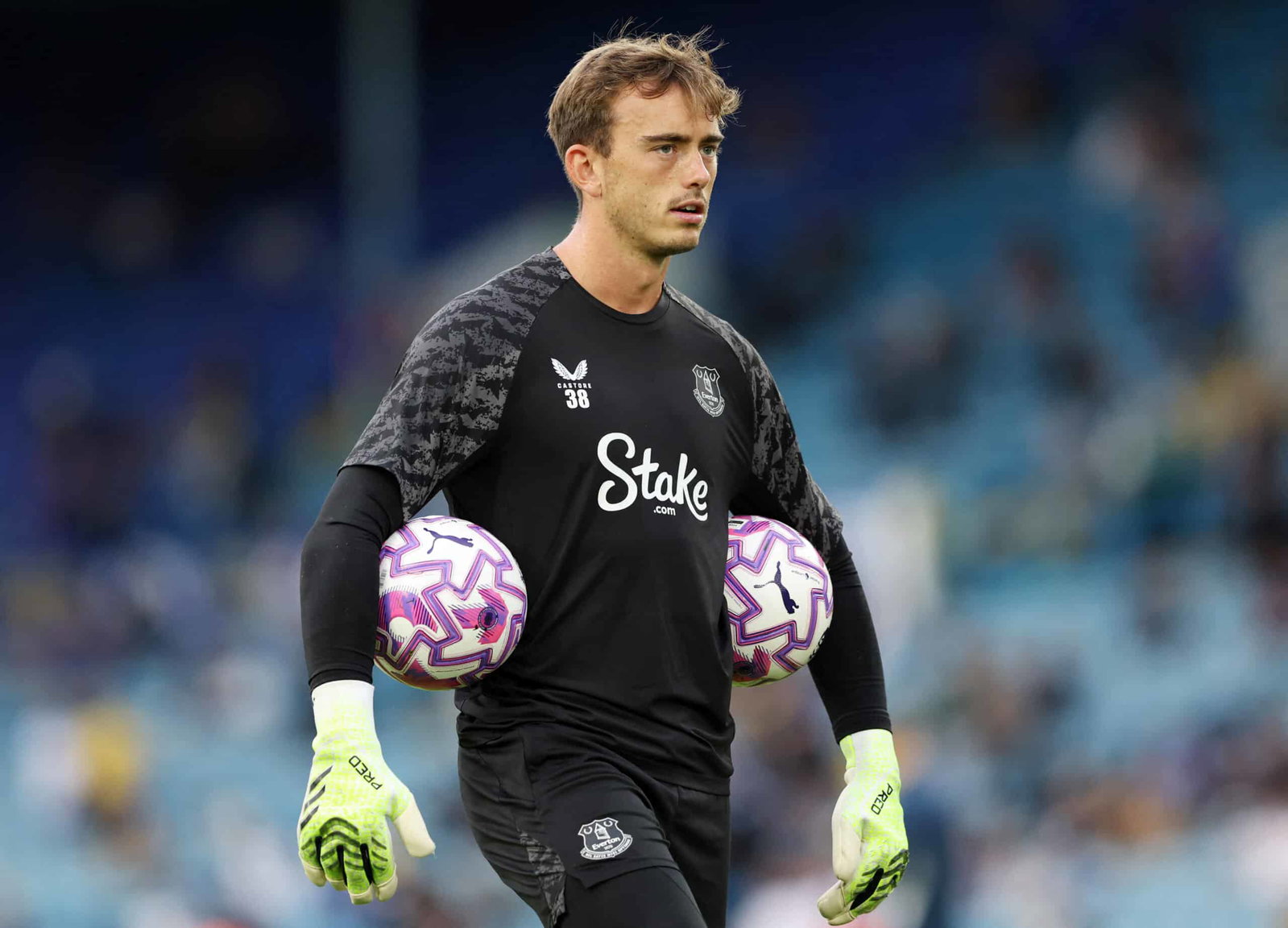 Cardiff City set to sign Everton goalkeeper Harry Tyrer