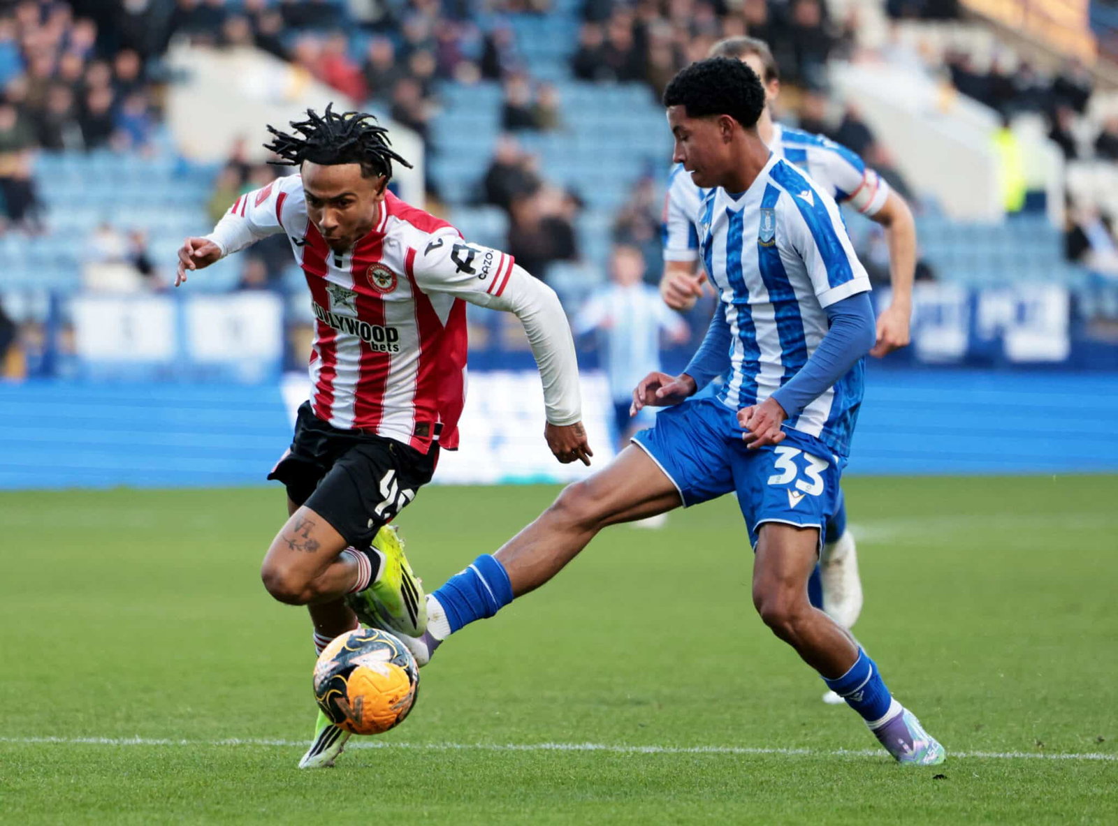 Sheffield Wednesday: Chelsea join Yisa Alao bidding war