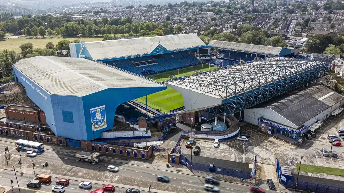 Sheffield Wednesday: Mackenzie Maltby contract latest
