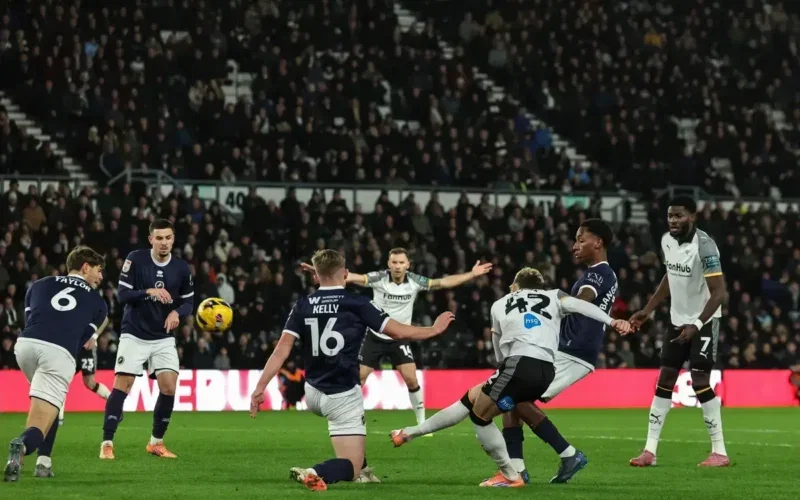 Derby County: West Ham eye potential Bobby Clark transfer